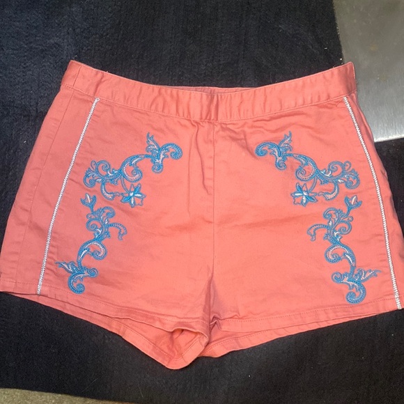 Flying Tomato | Shorts | Billy By Flying Tomato Embroidered Shorts Like ...